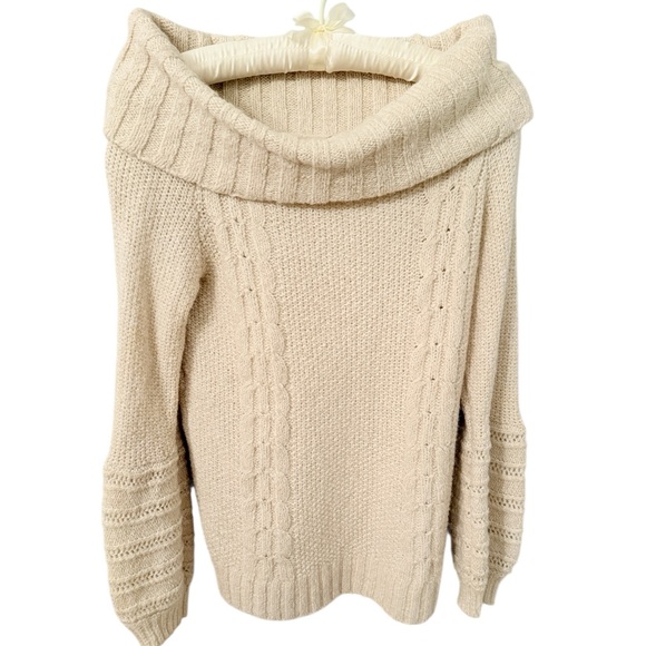 Anthropologie | Sweaters | Anthropologie Sweater Sleeping On Snow Off ...